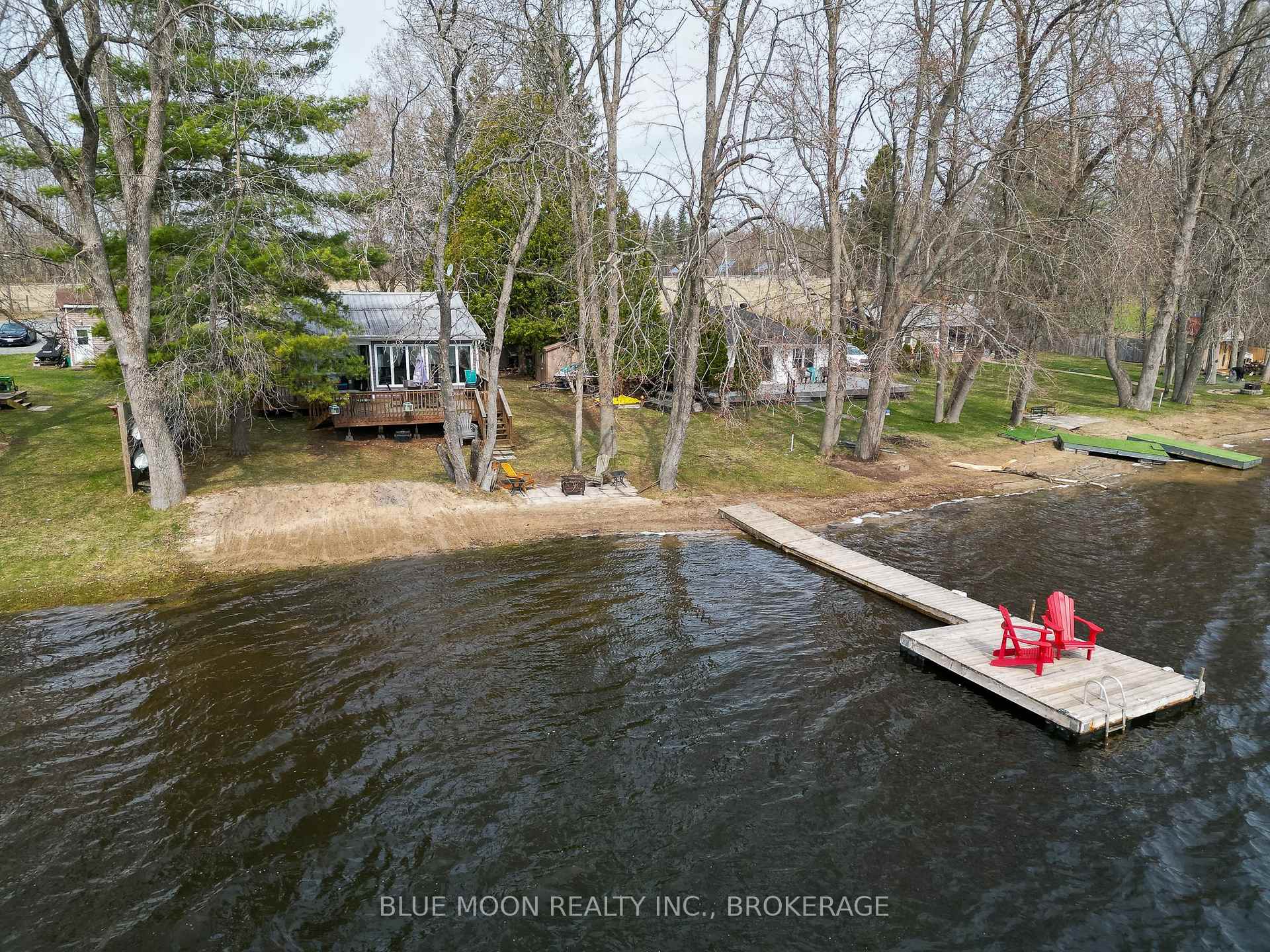 1058 Memory Lane, South Frontenac, ON K0H 2W0