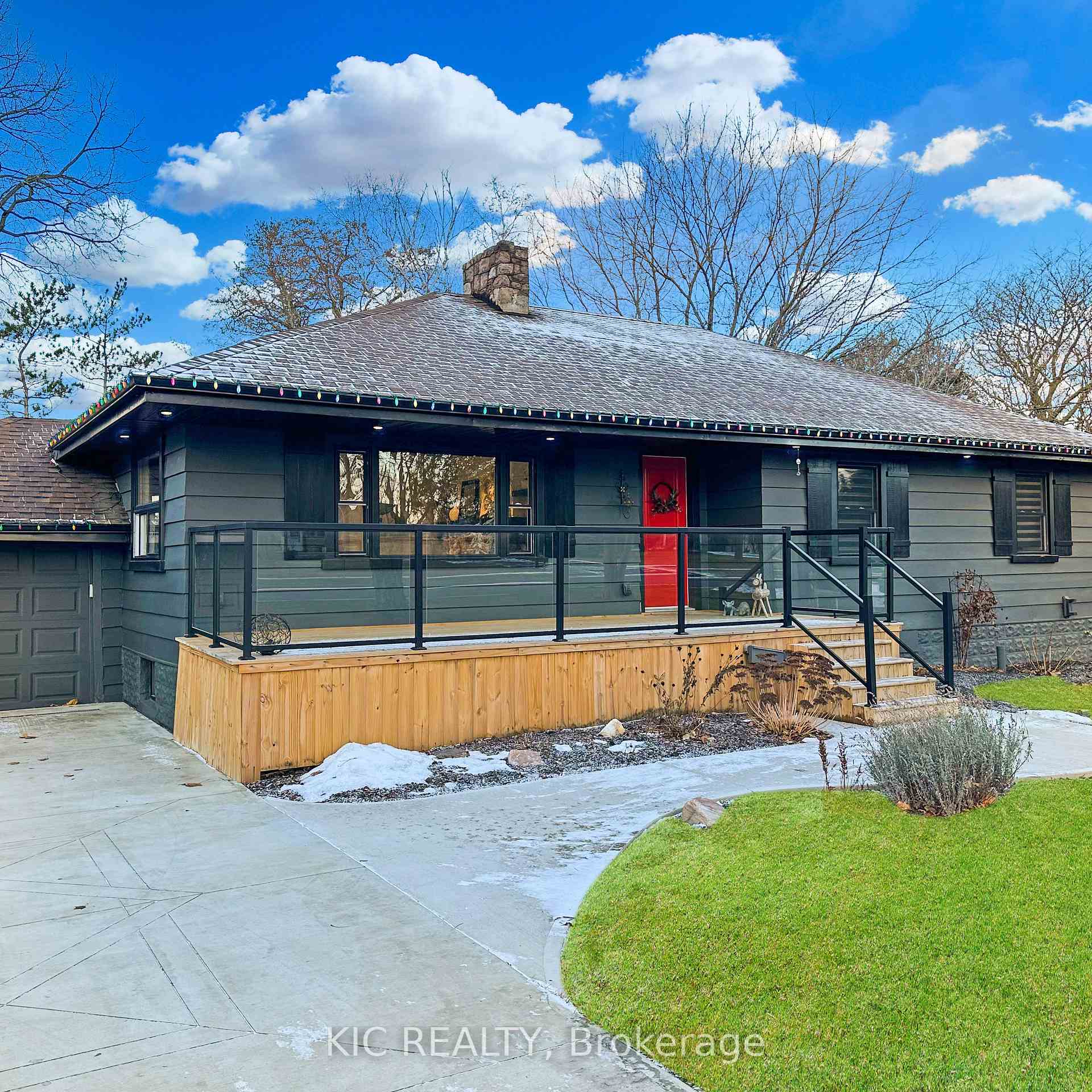 1059 Ontario Street, Cobourg, ON K9A 3C8