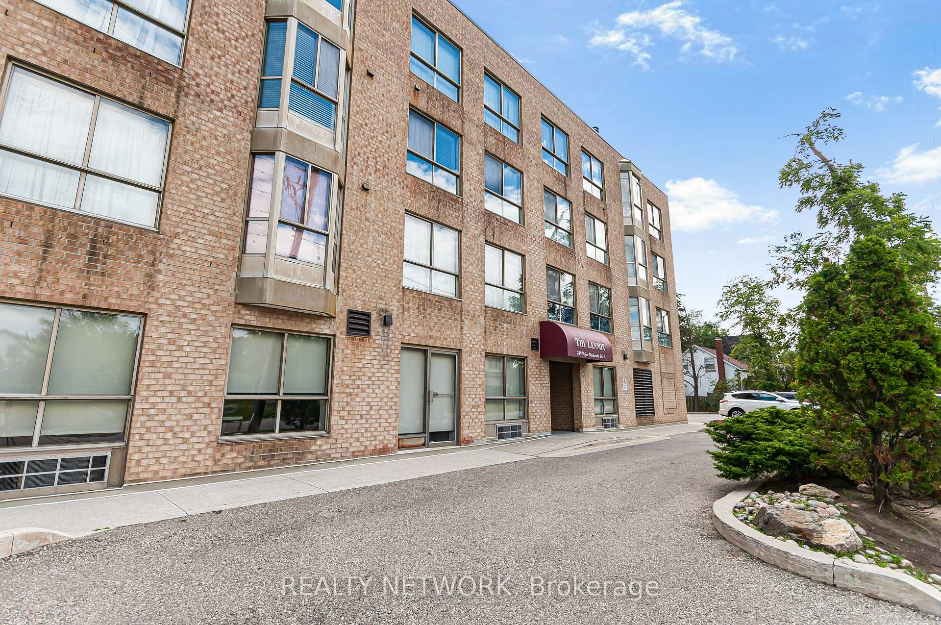 106 - 249 Major Mackenzie East Drive, Richmond Hill, ON L4C 9M8