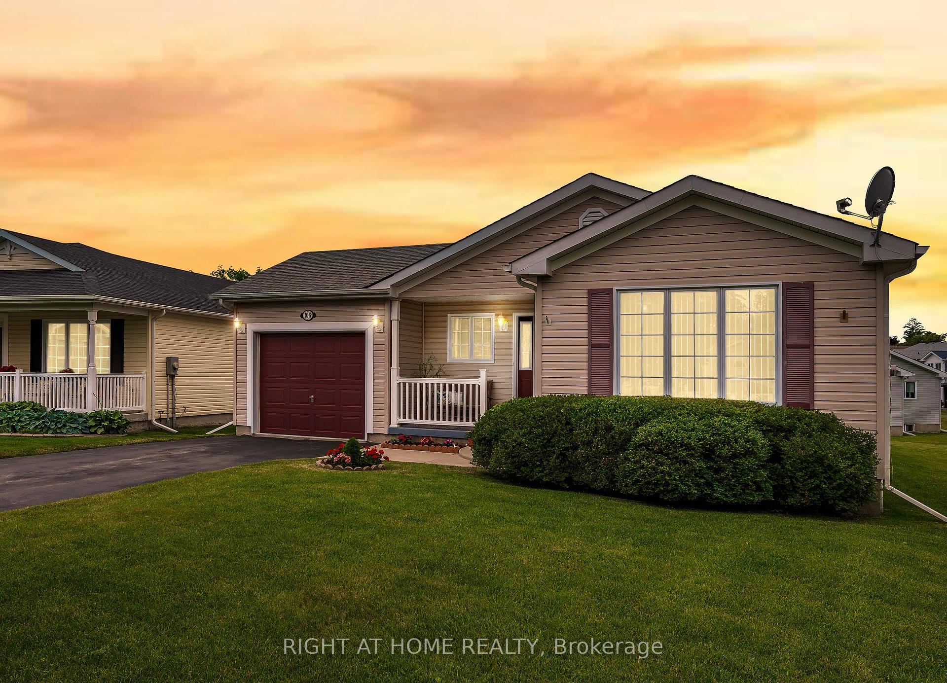 106 Portrush Court, Hamilton, ON L8B 1A5