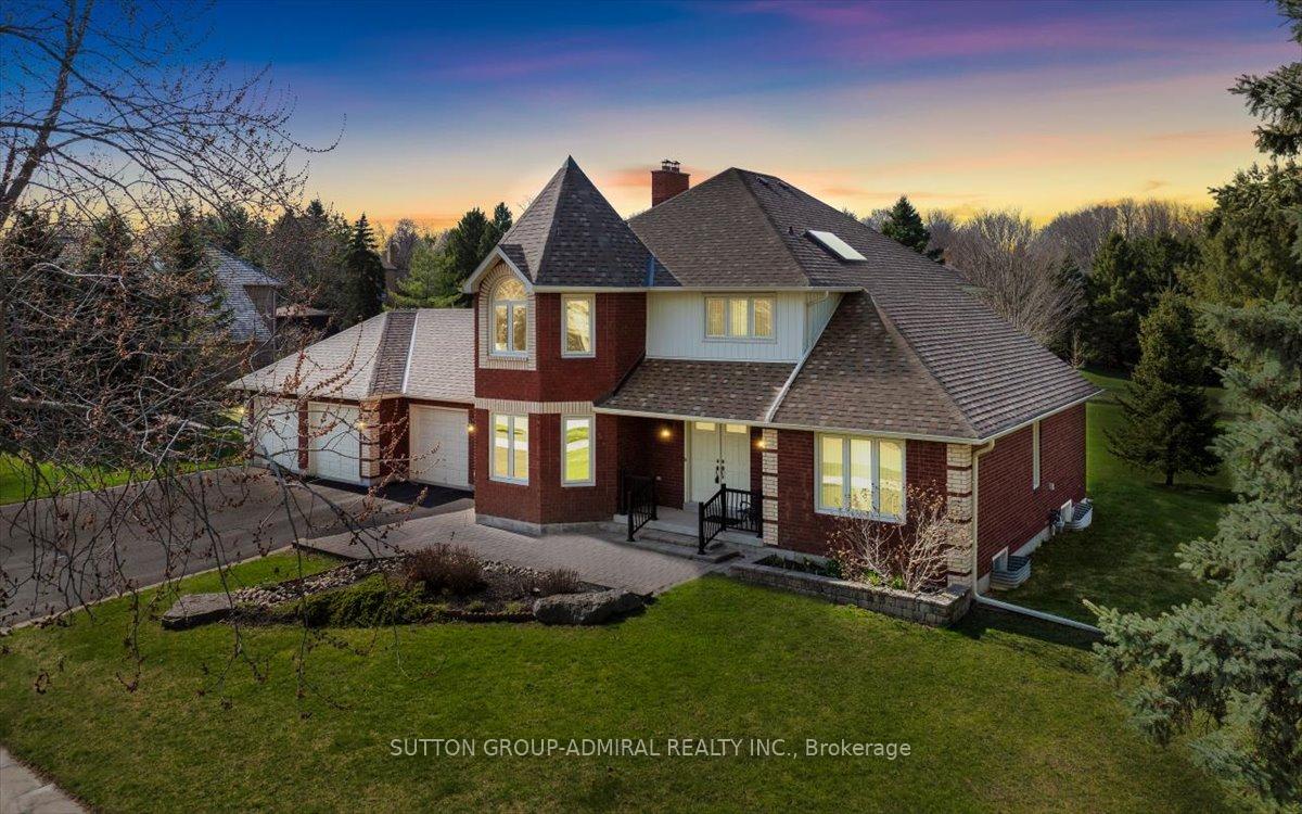 106 Sheardown Drive, King, ON L0G 1N0