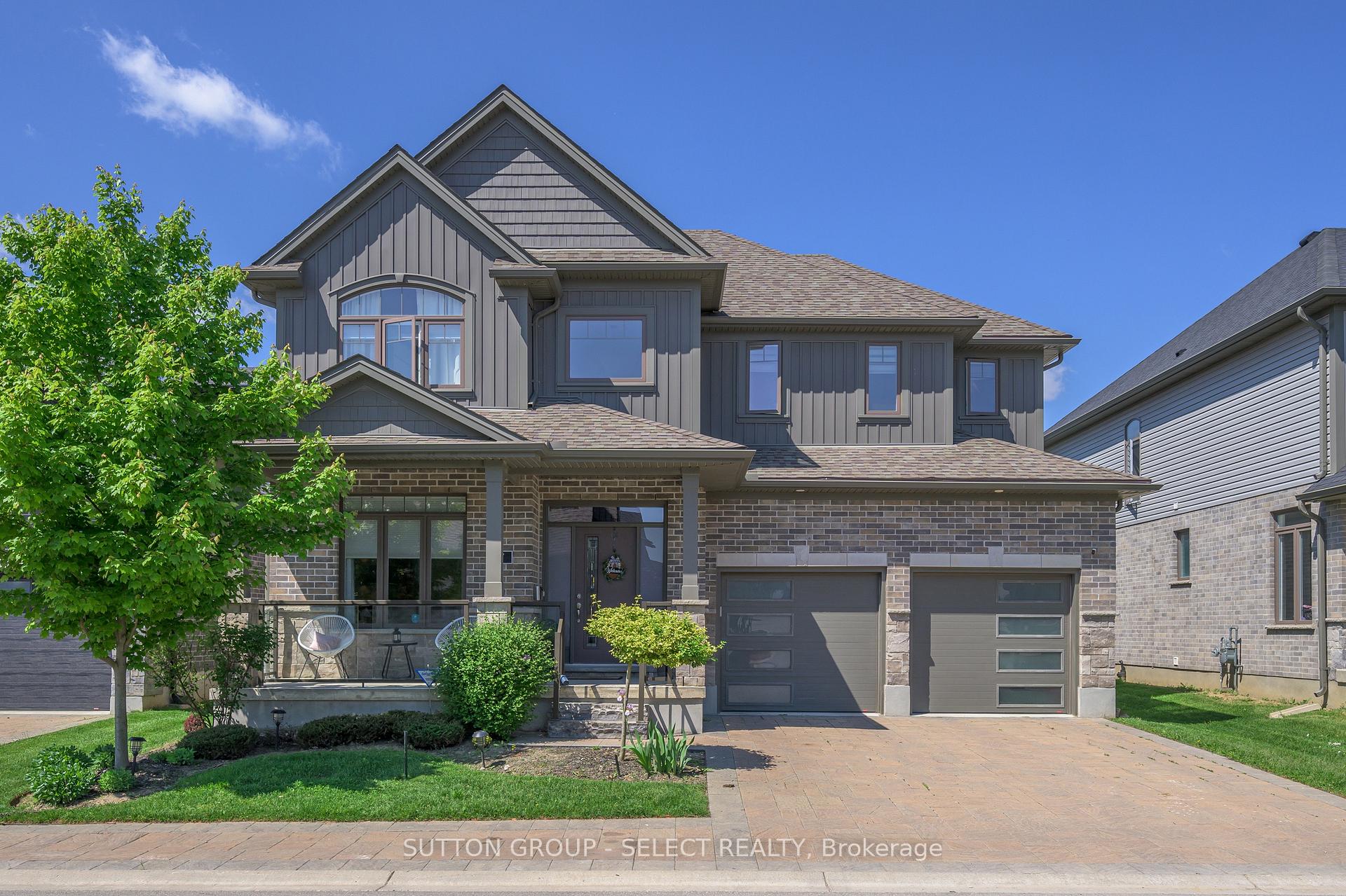 1061 EAGLETRACE Drive, London, ON N6G 0E9