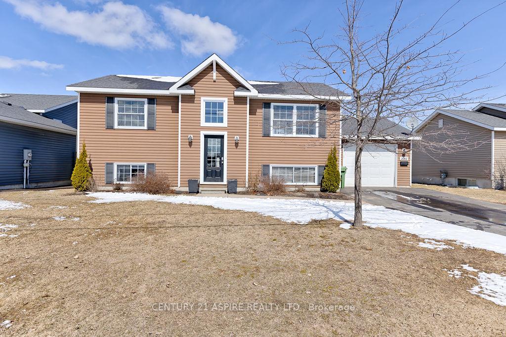 1061 Victoria Street, Petawawa, ON K8H 2E6