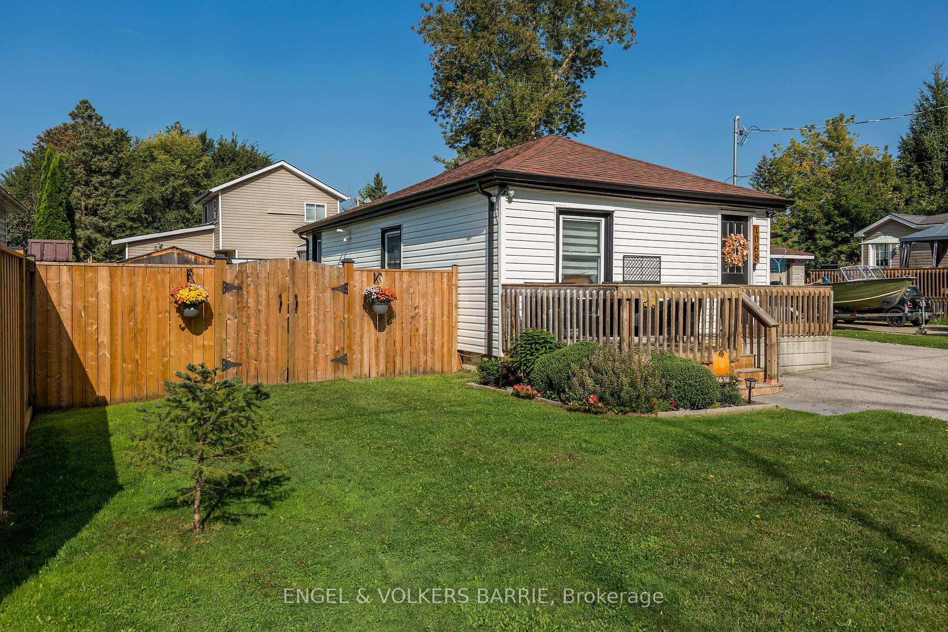 StateOrProvince] [PostalCode]