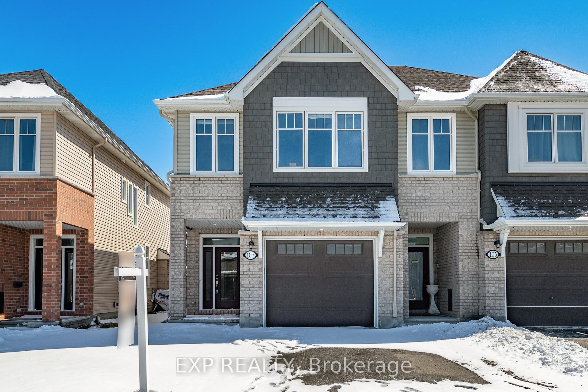 107 Eric Maloney Way, Blossom Park - Airport and Area, ON K1T 0R2