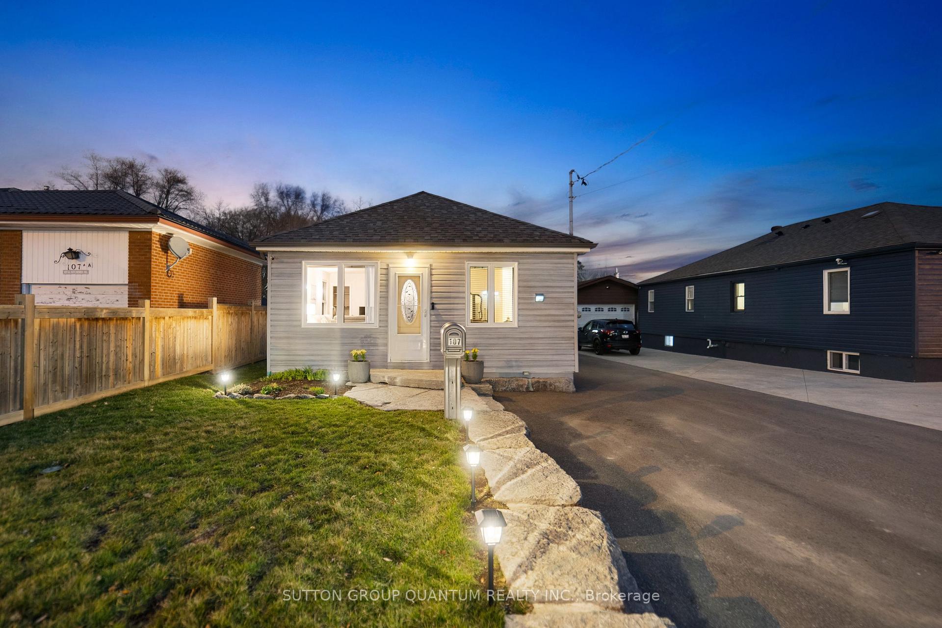 107 Kitchener Road, Toronto, ON M1E 2Y1