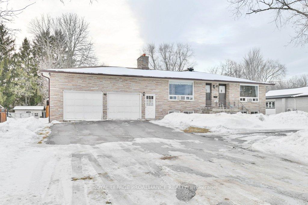 107 Montrose Road, Quinte West, ON K8R 1A5