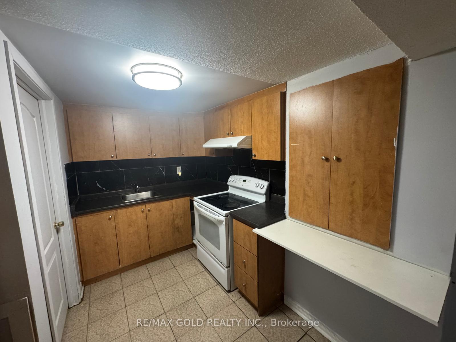 Basement - 107 Sled Dog Road, Brampton, ON L6R 0J4