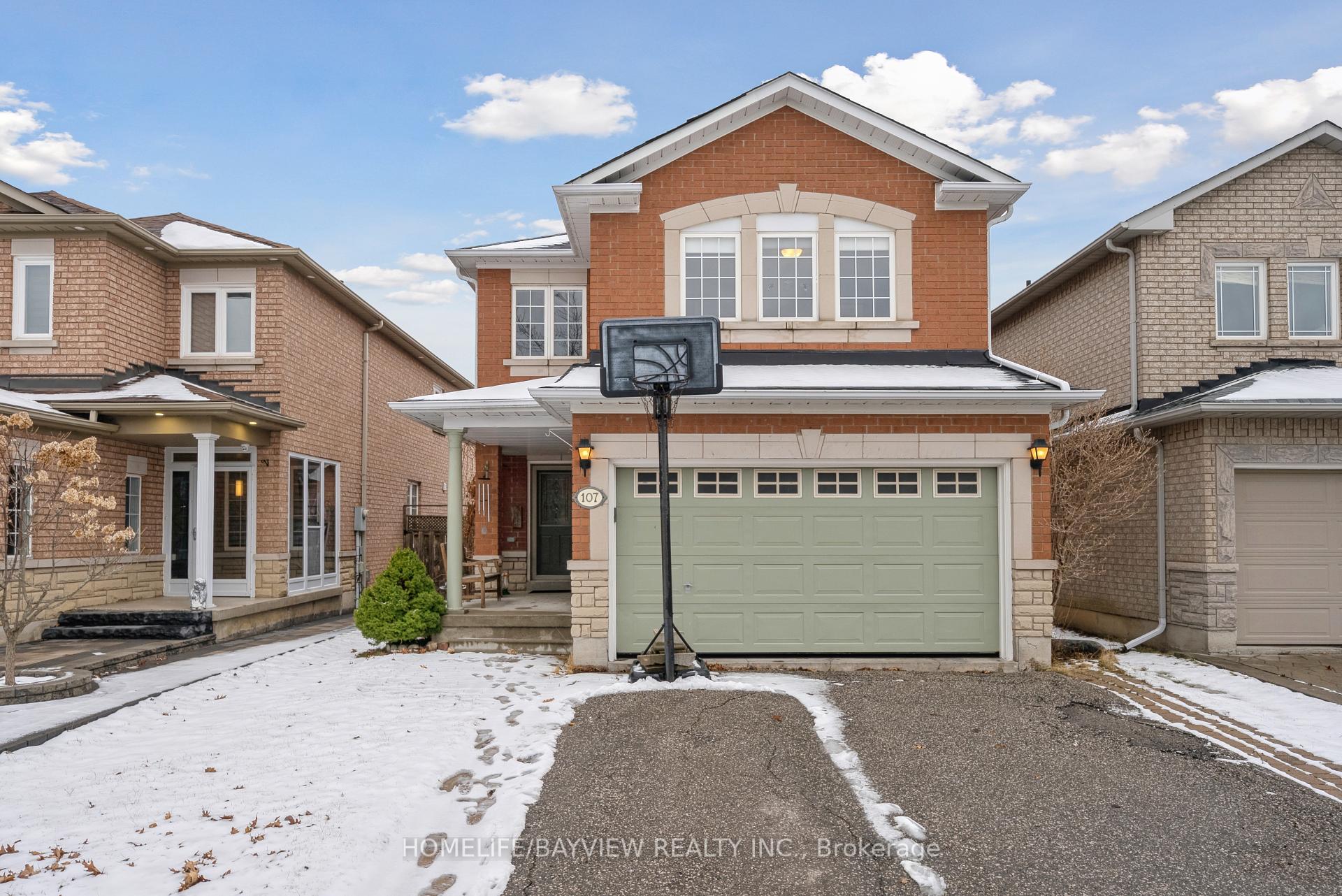 107 Sunridge Street, Richmond Hill, ON L4E 3Z4