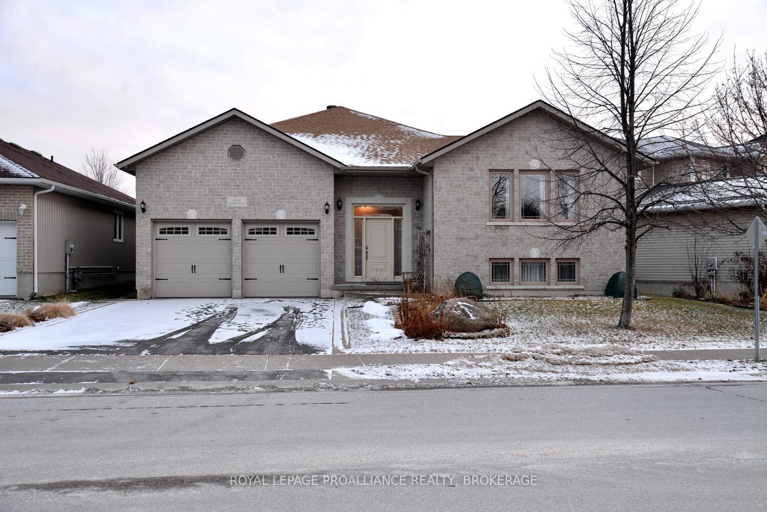 1079 Greenwood Park Drive, Kingston, ON K7K 7C8