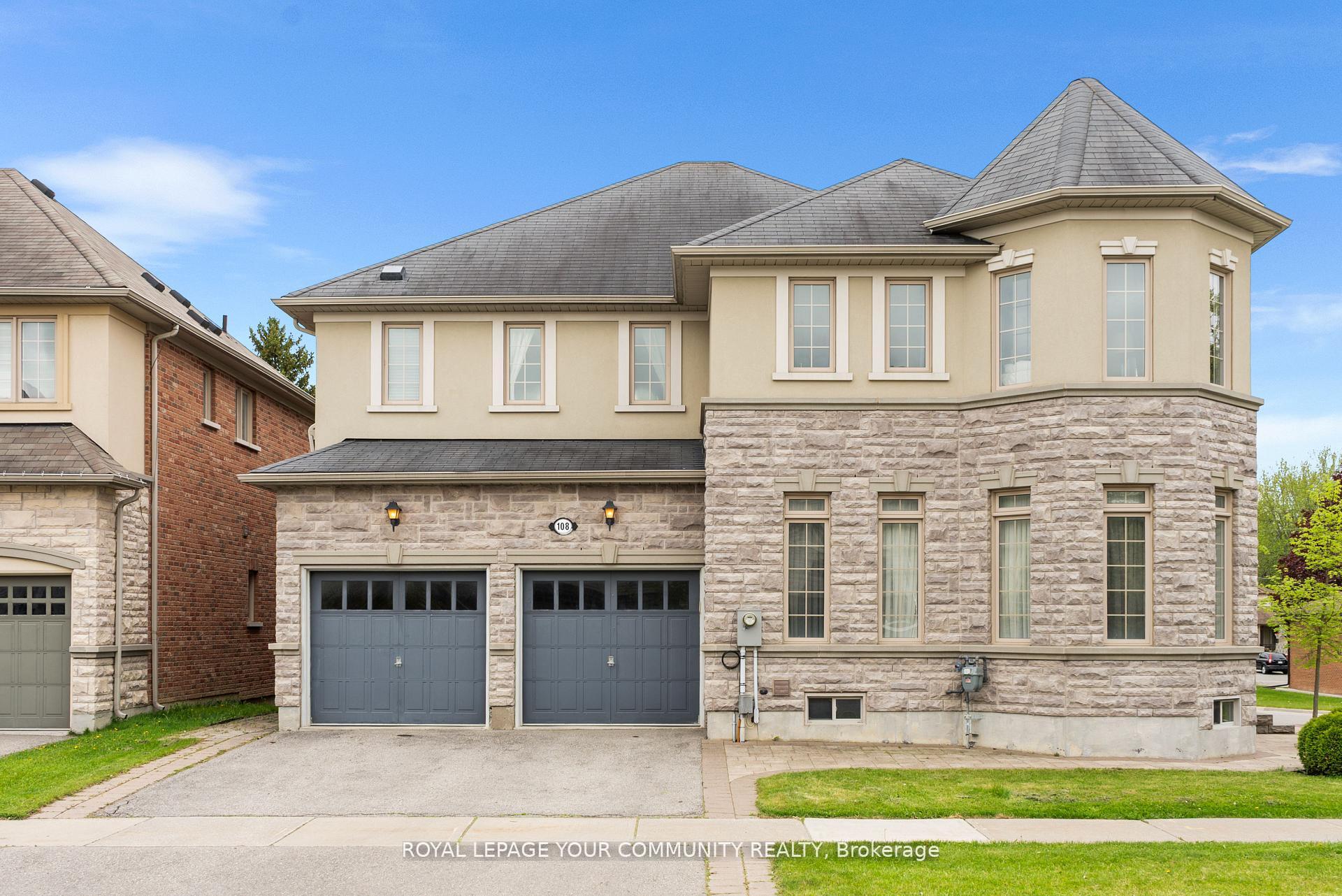 108 Headwater Crescent, Richmond Hill, ON L4E 0T2