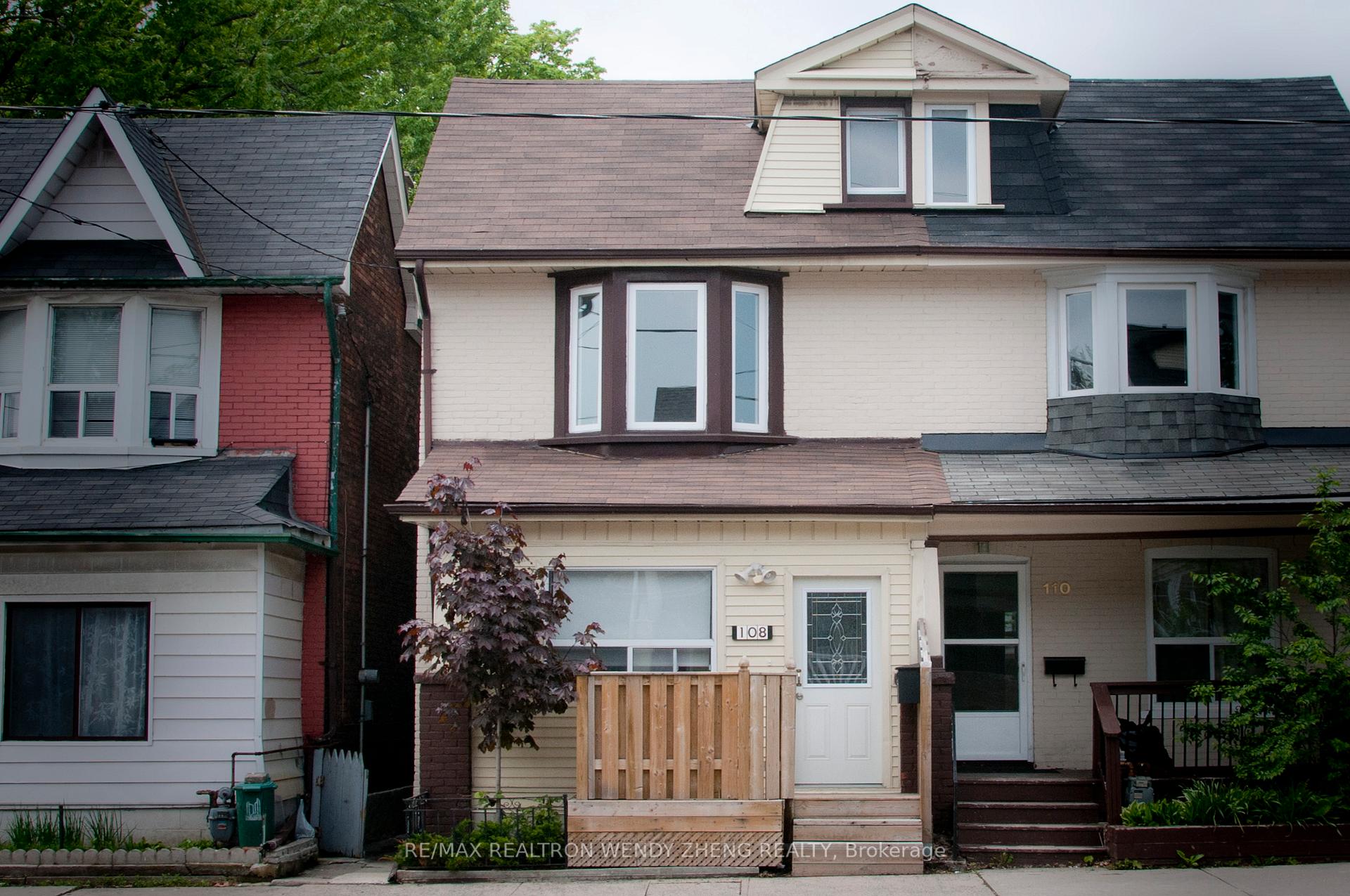 Upper - 108 Jones Avenue, Toronto, ON M4M 2Z8