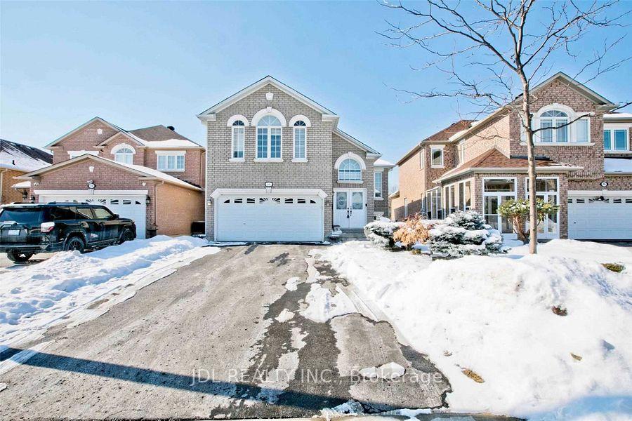 108 Melbourne Drive, Richmond Hill, ON L4S 2G7