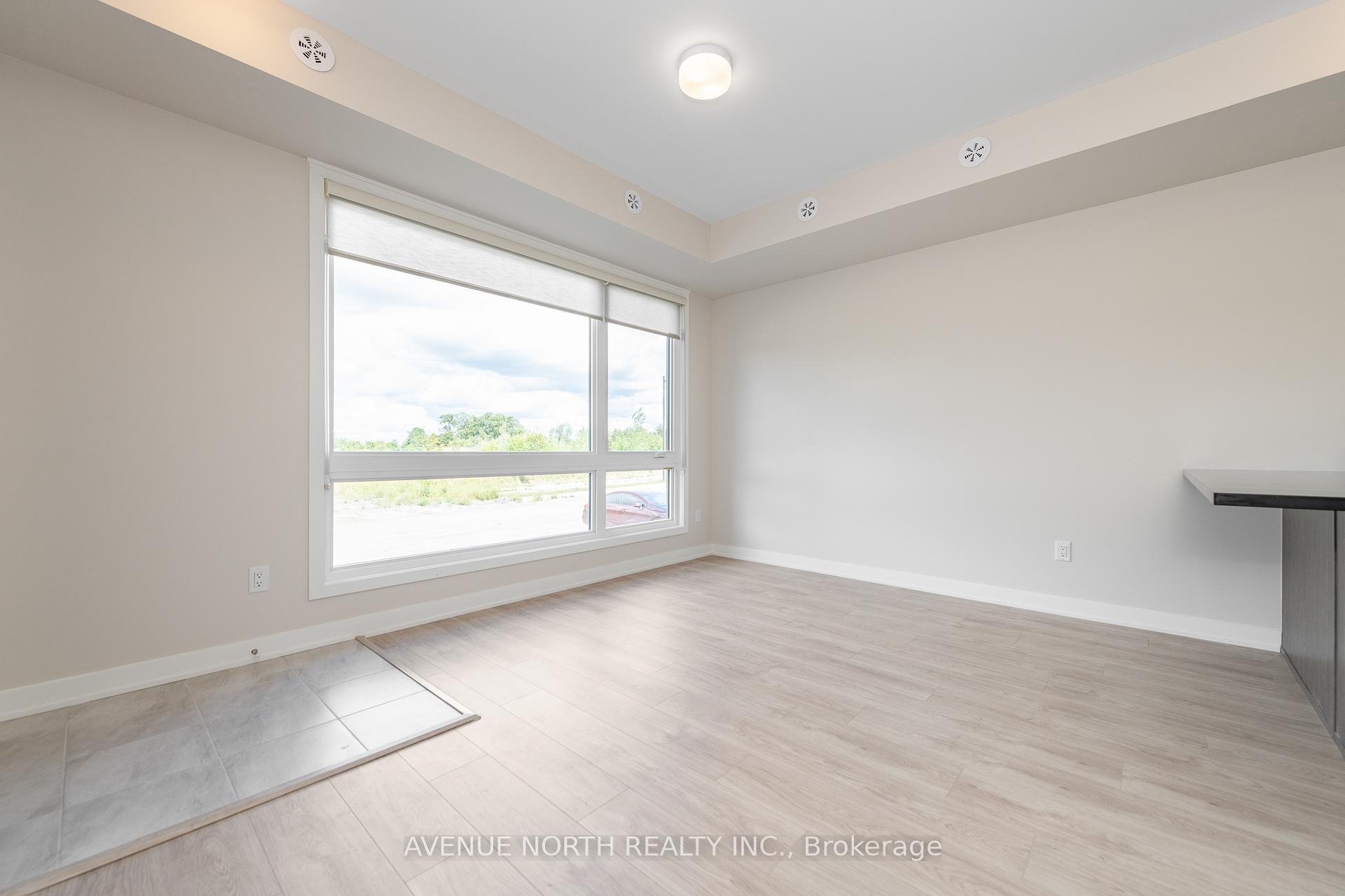 108 Mishi Private, Manor Park - Cardinal Glen and Area, ON K1K 5C4