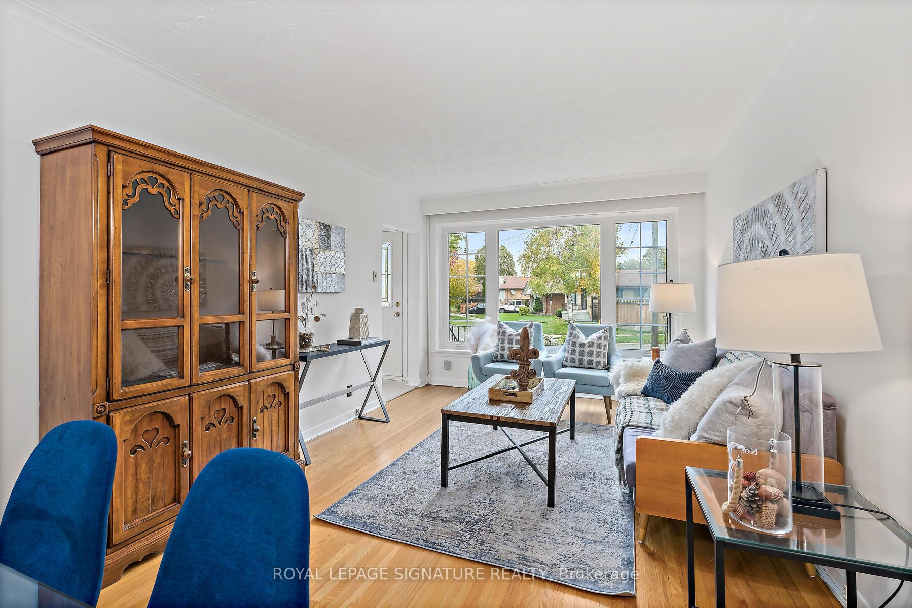 Toronto Real Estate MLS® Listings & Houses For Sale