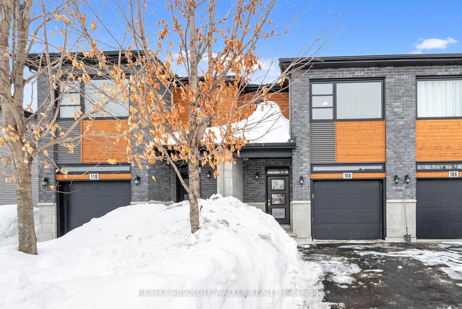 108 St-Malo Place, Russell, ON K0A 1W0