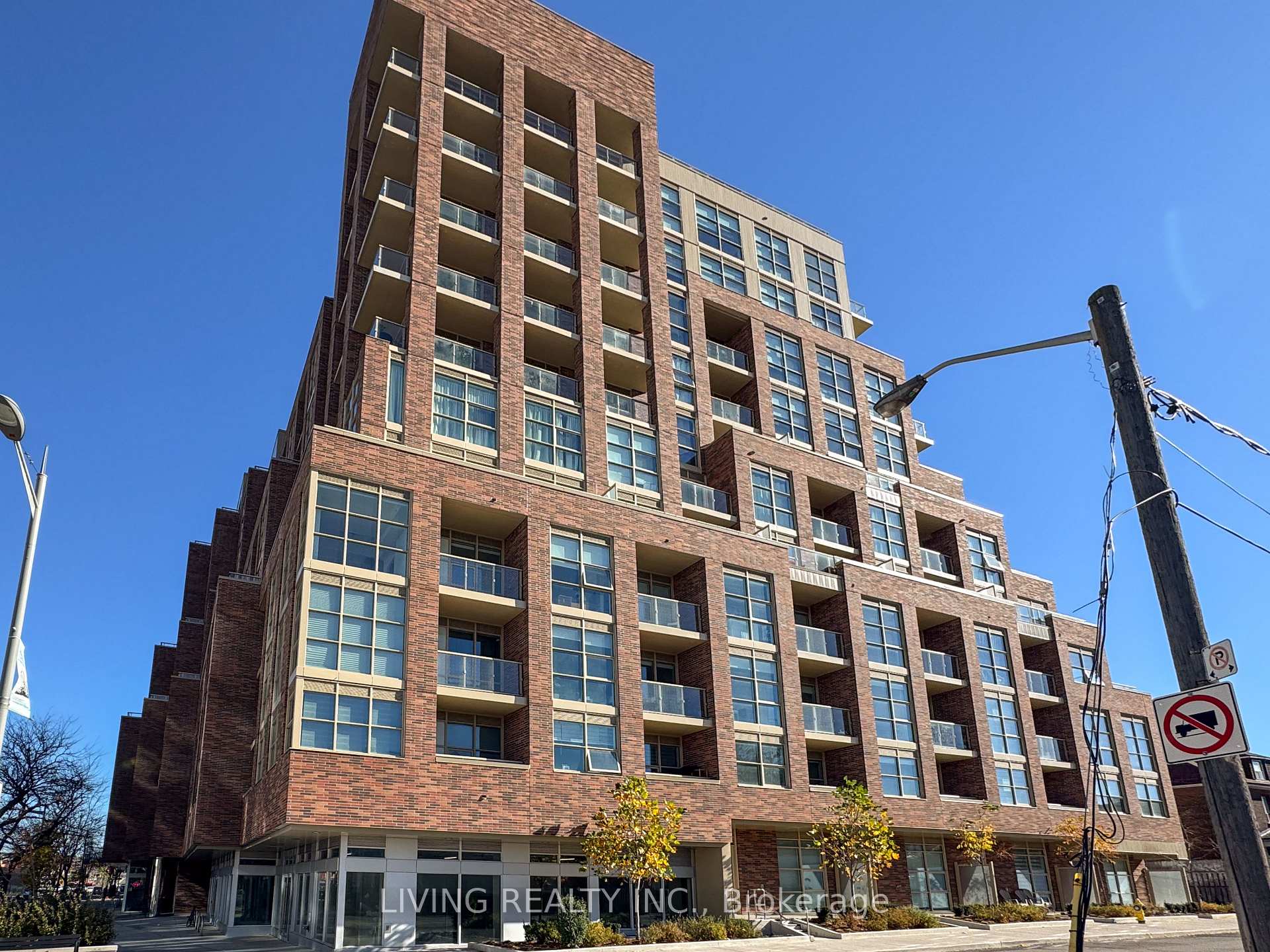 109 - 121 Ford Street, Toronto, ON M6N 3A2