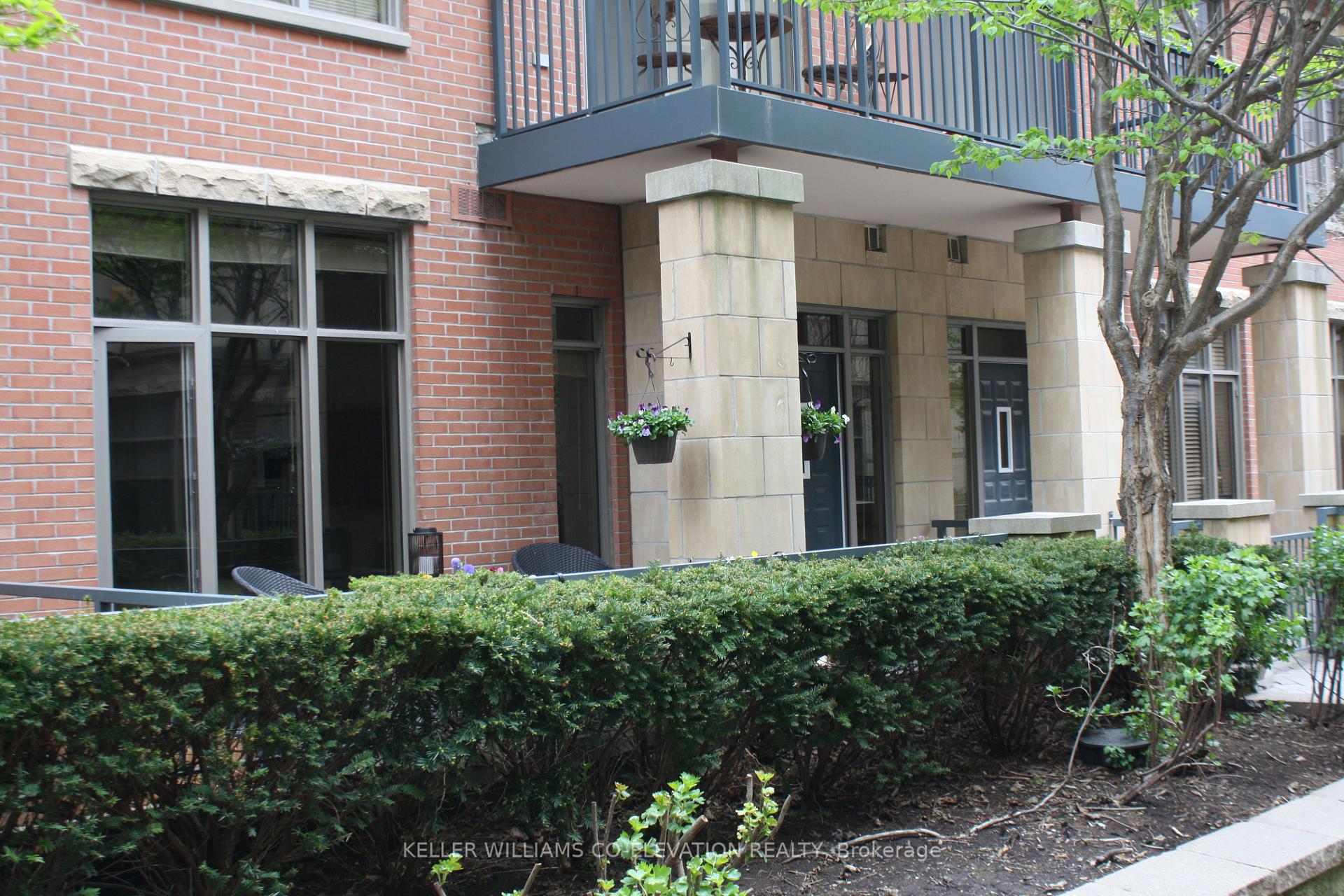 109 - 330 Princess Royal Drive, Mississauga, ON L5B 4P7