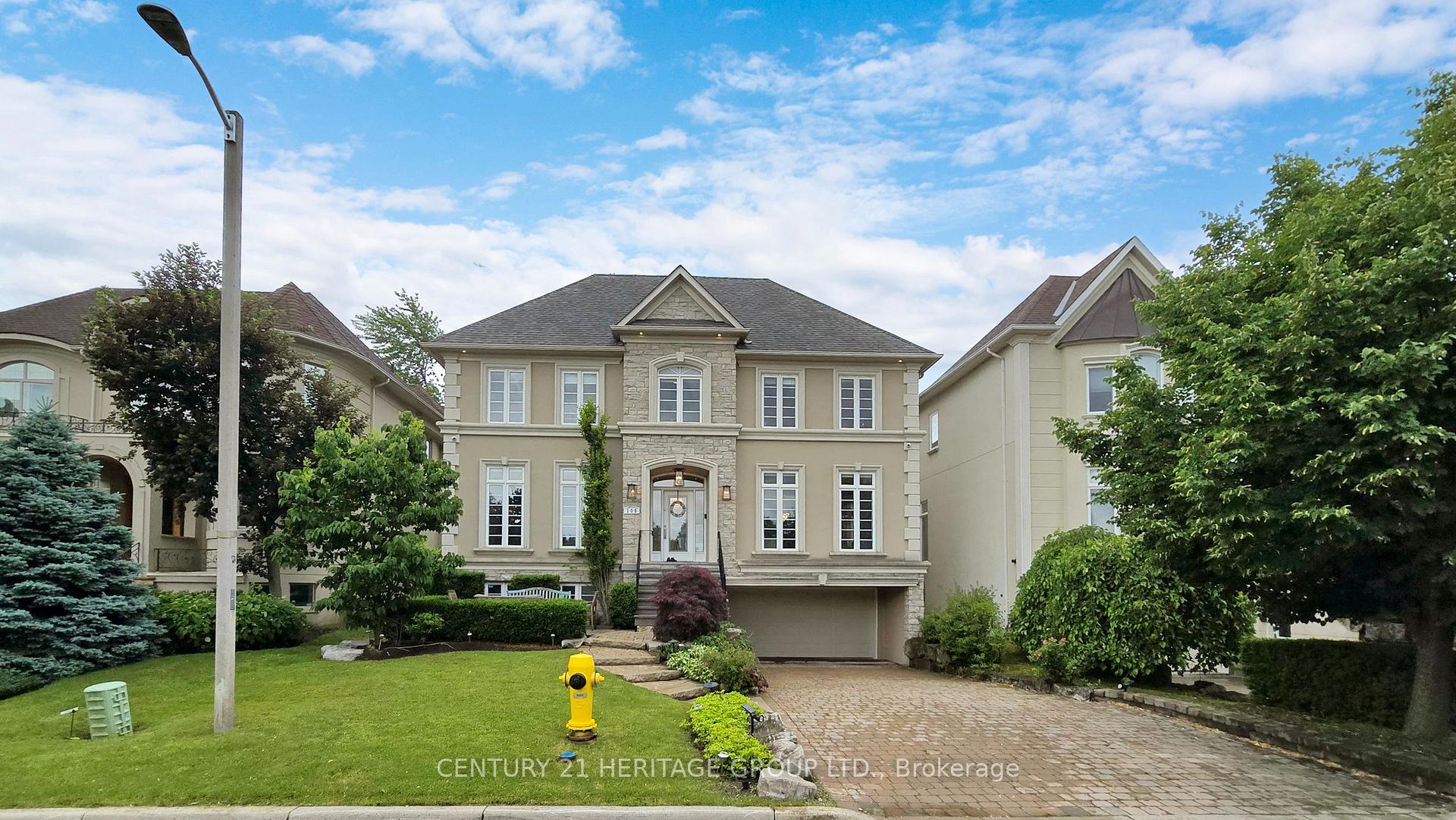 109 Pondview Road, Vaughan, ON L4J 8P6