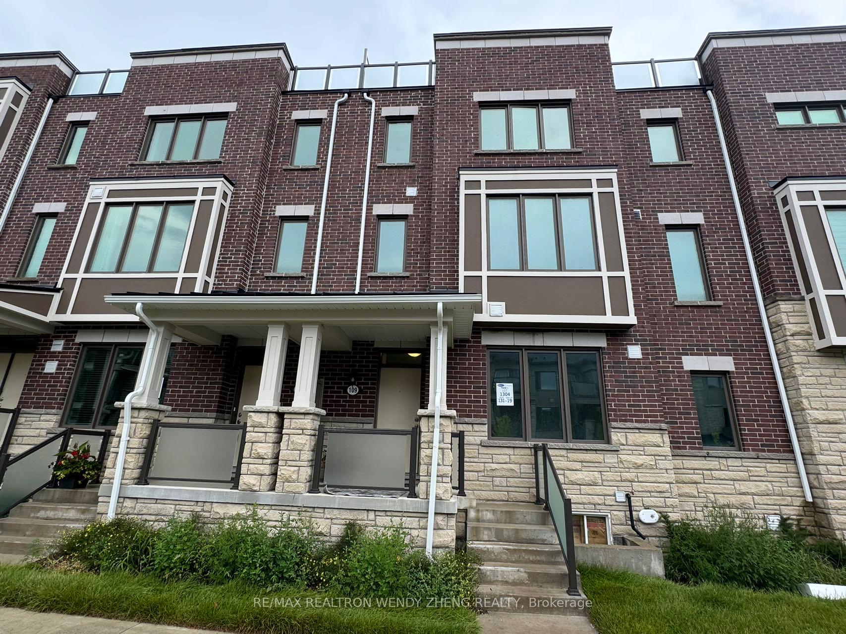 109 Thomas Frisby Jr Crescent, Markham, ON L6C 1L2