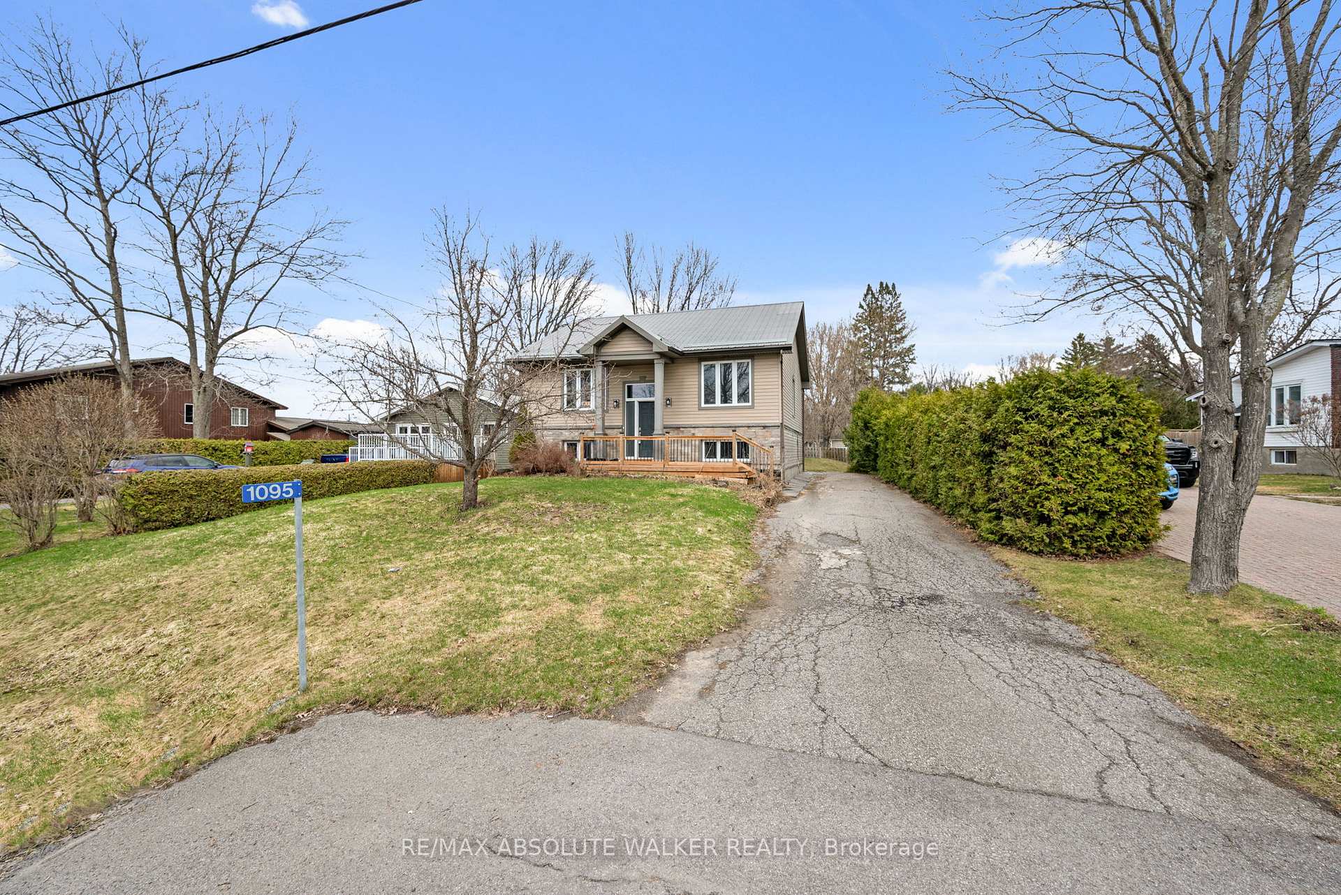 1095 Morin Road, Orleans - Cumberland and Area, ON K4C 1A5