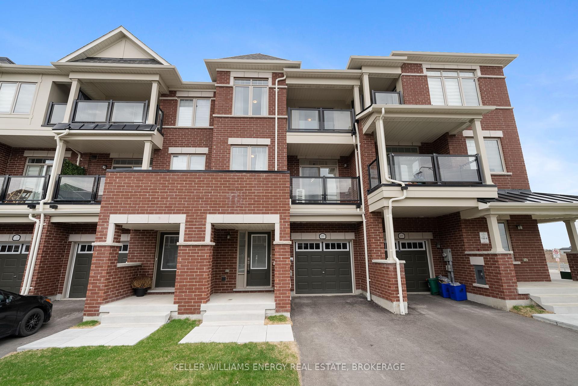 1097 Lockie Drive, Oshawa, ON L1H 7K5