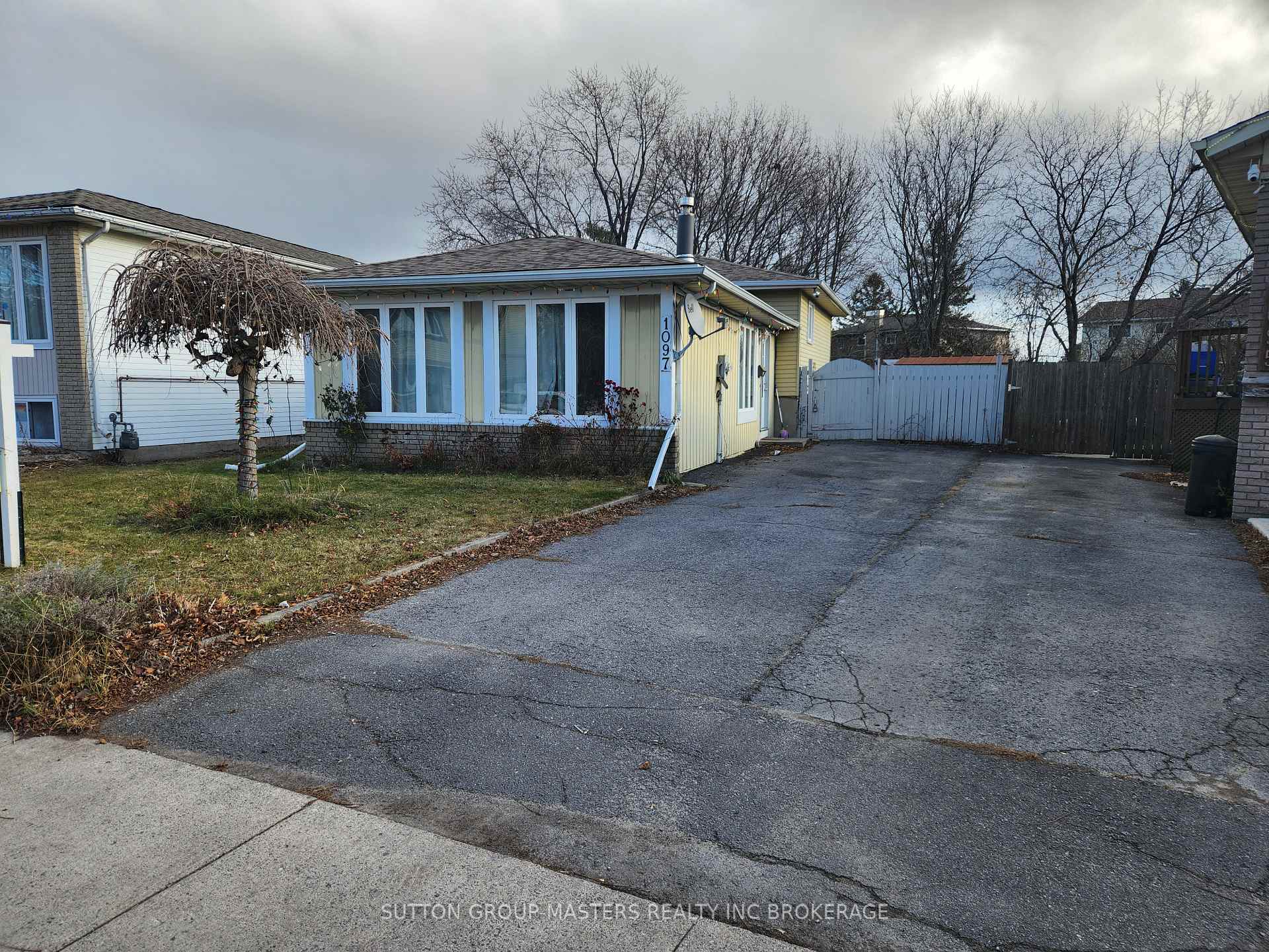 1097 Pinewood Place, Kingston, ON K7P 1K9