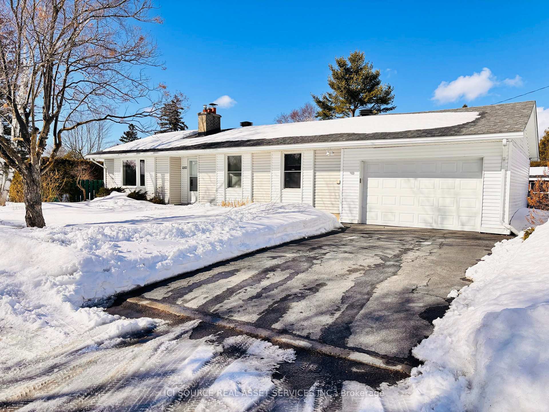 1097 Wiseman Crescent, Billings Bridge - Riverside Park and Area, ON ...