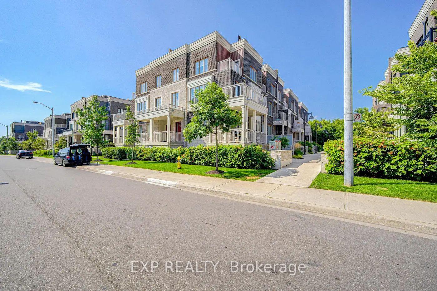 11 - 140 Long Branch Avenue, Toronto, ON M8W 0A9