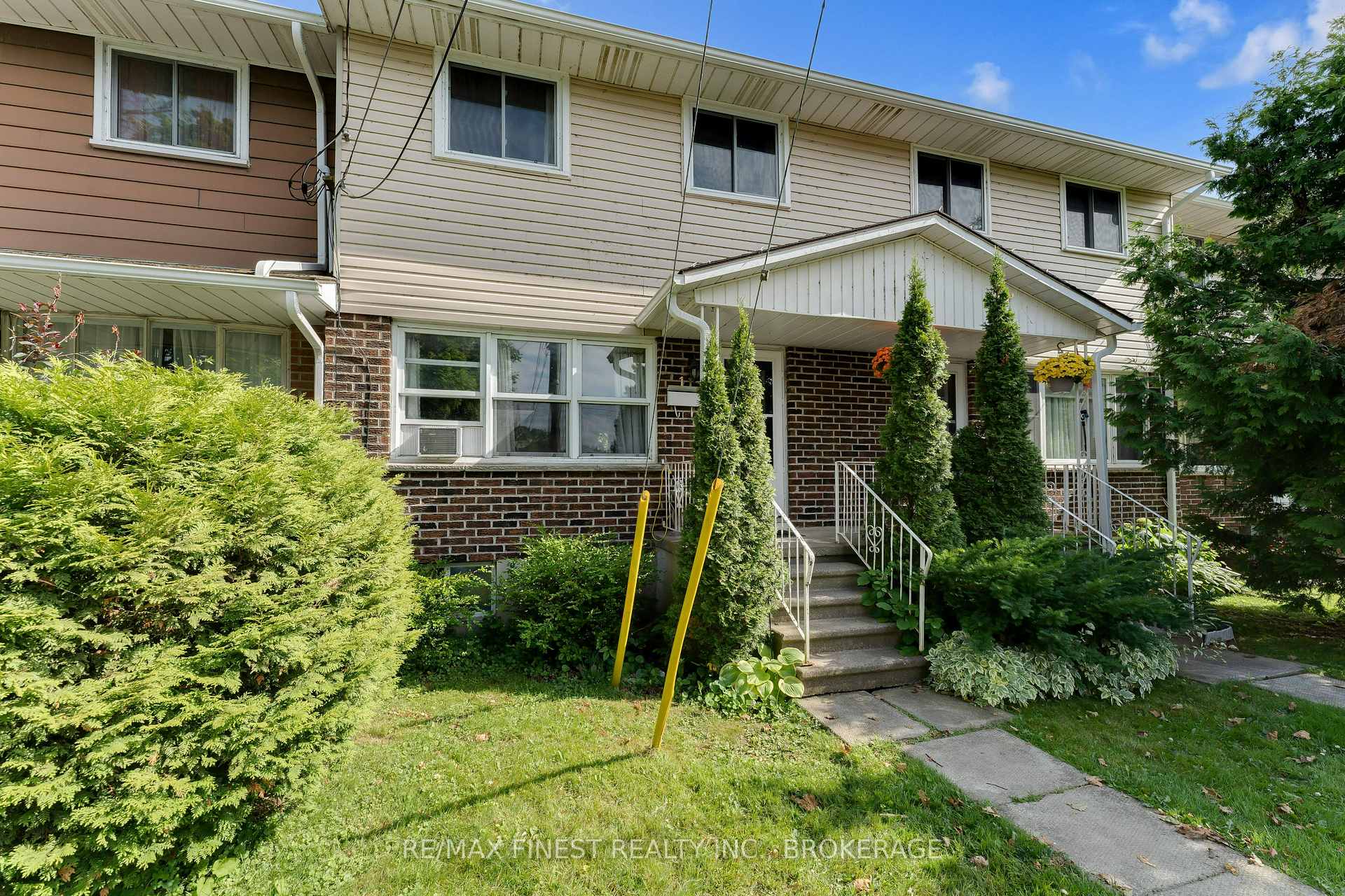 11 - 23 Addington Street, Loyalist, ON K7N 1C5