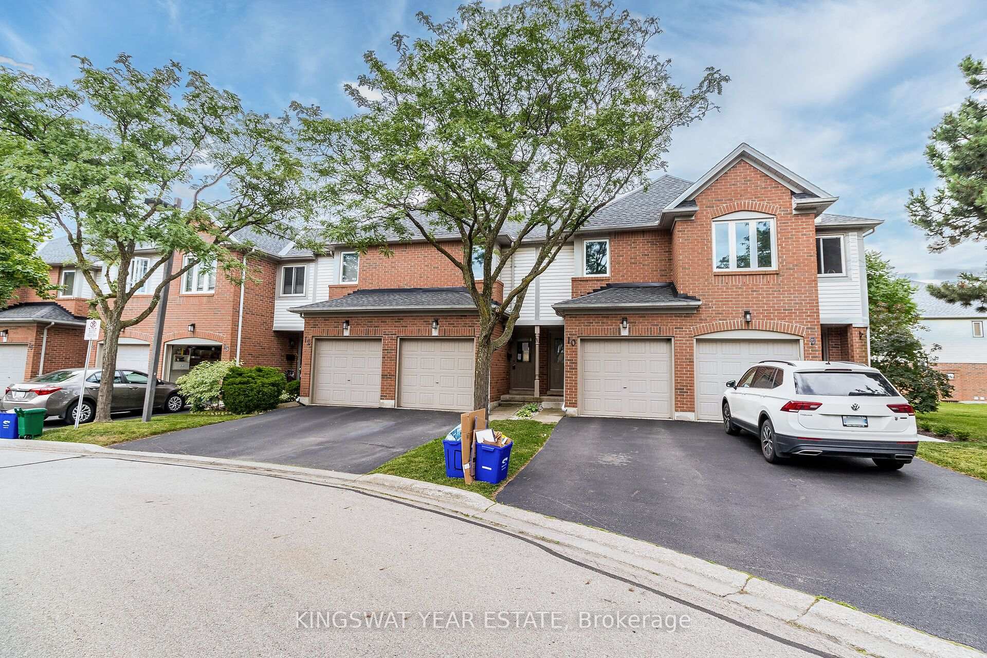 11 - 2920 Headon Forest Drive, Burlington, ON L7M 3Z7