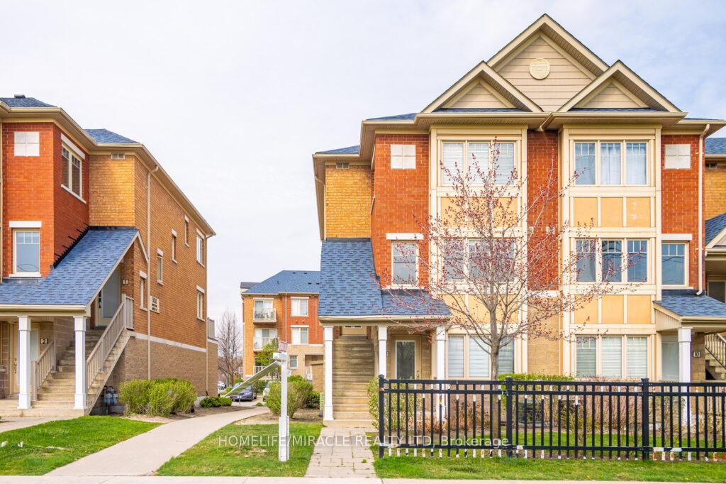 11 - 5025 Ninth Line, Mississauga, ON L5M 0E6