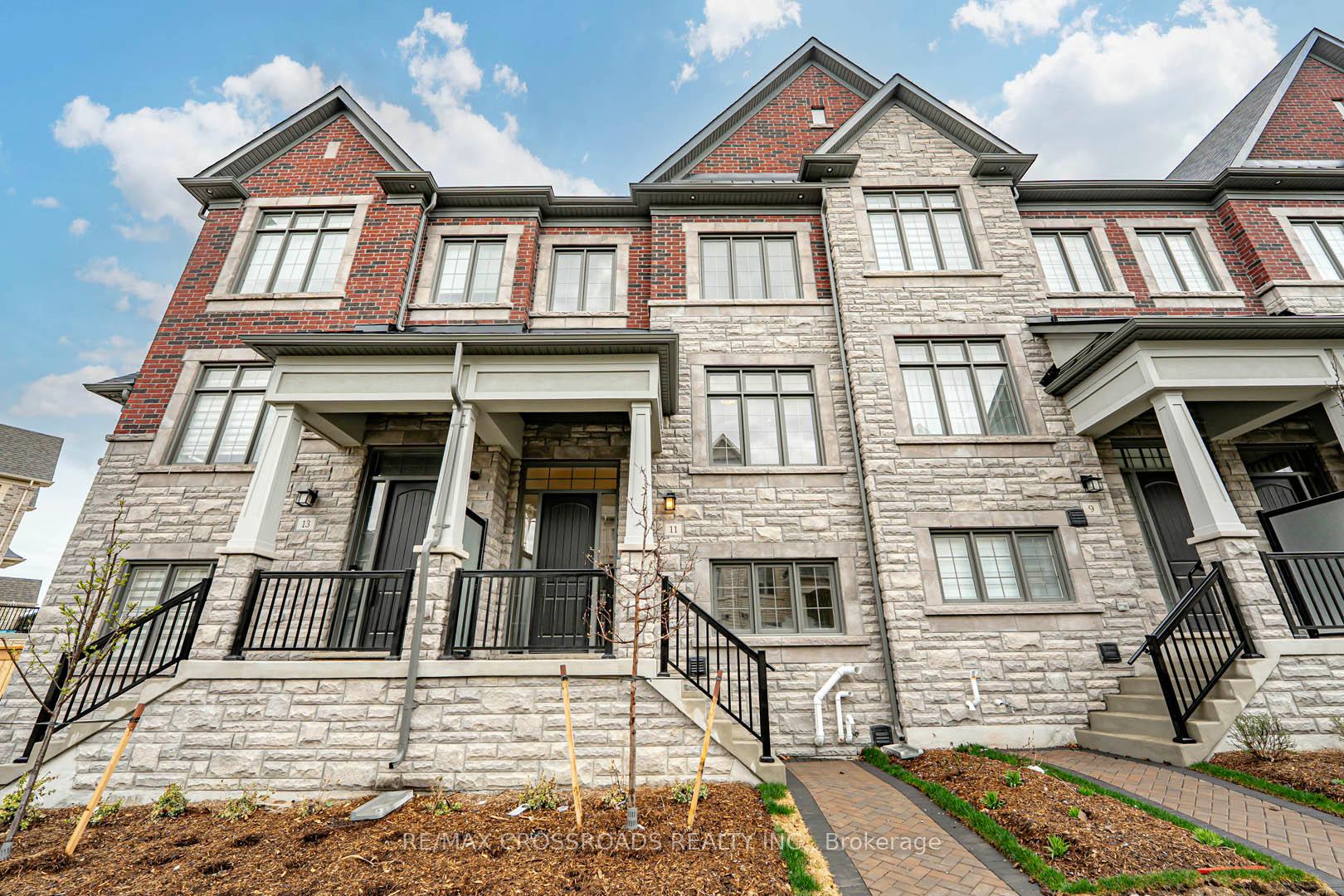 11 Bright Terrace Way, Markham, ON L6C 3L5
