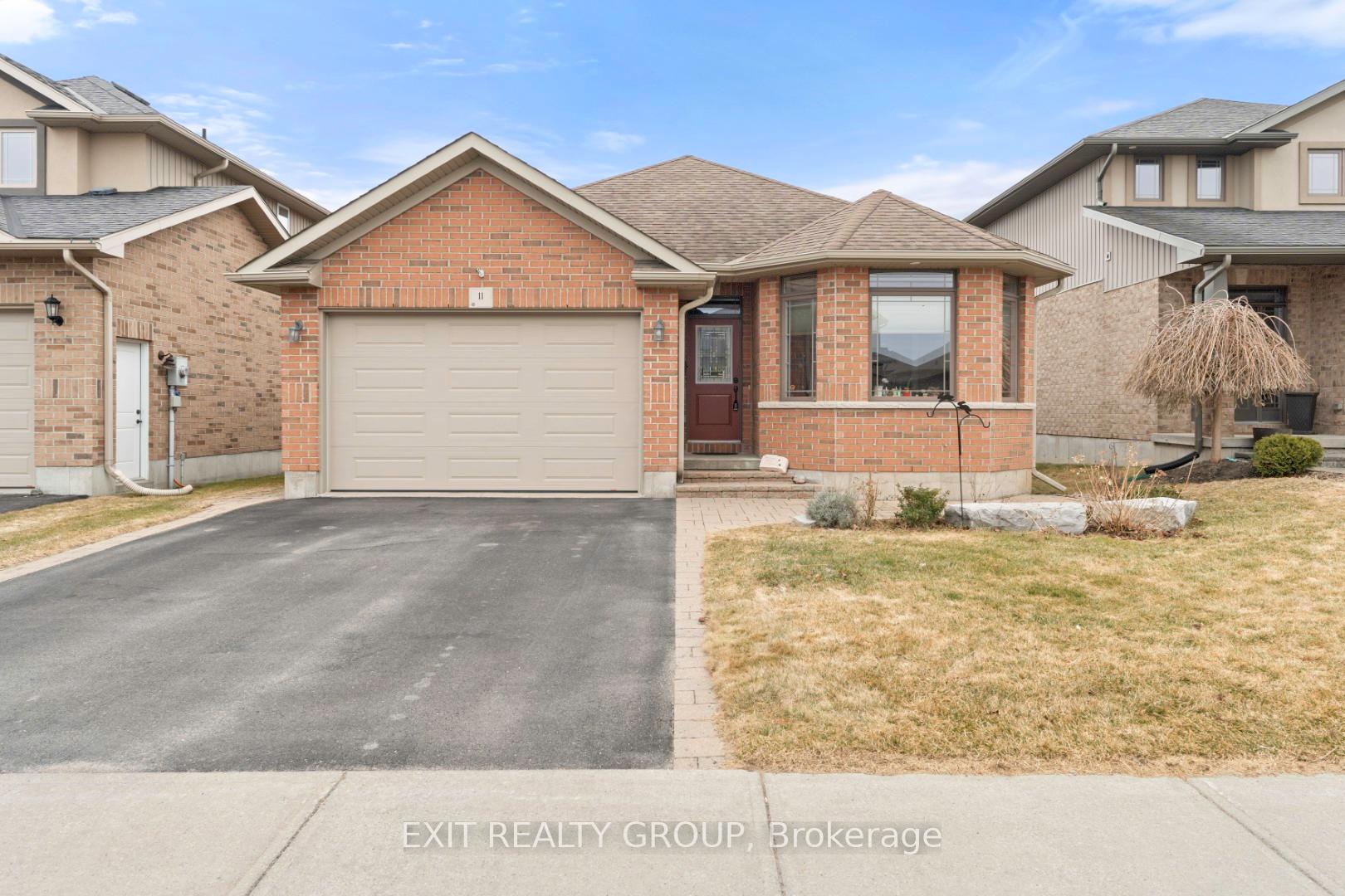 11 Cavendish Drive, Belleville, ON K8N 0C2