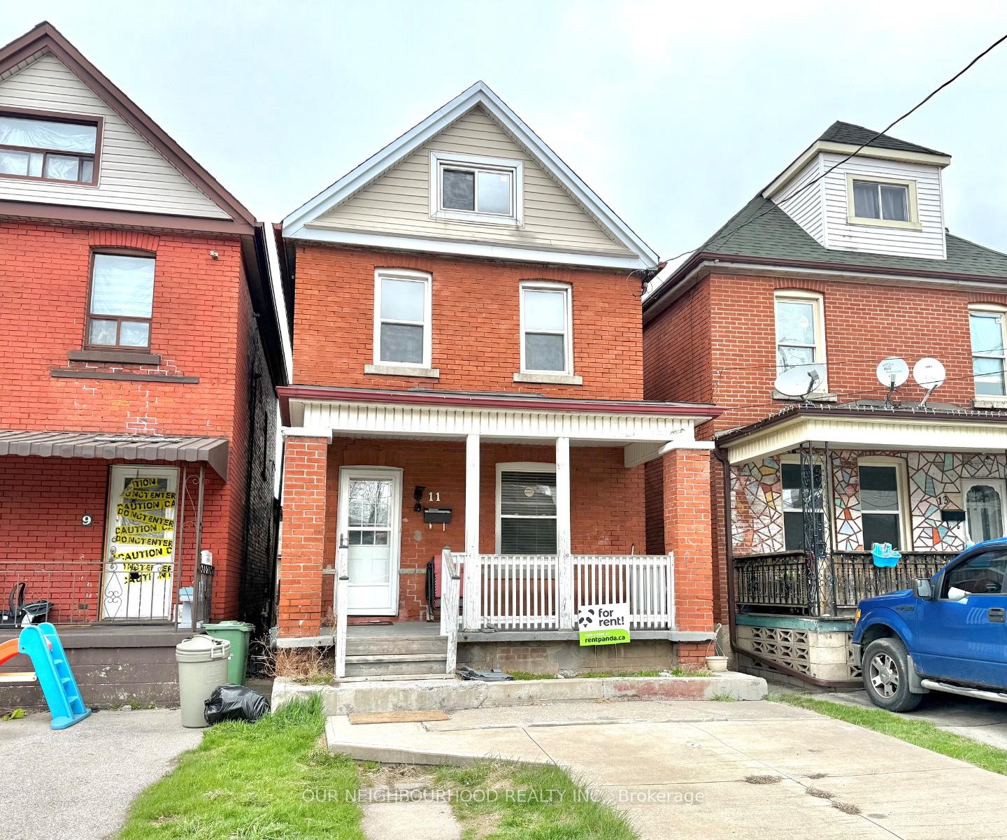 11 Cluny Avenue, Hamilton, ON L8L 3H7