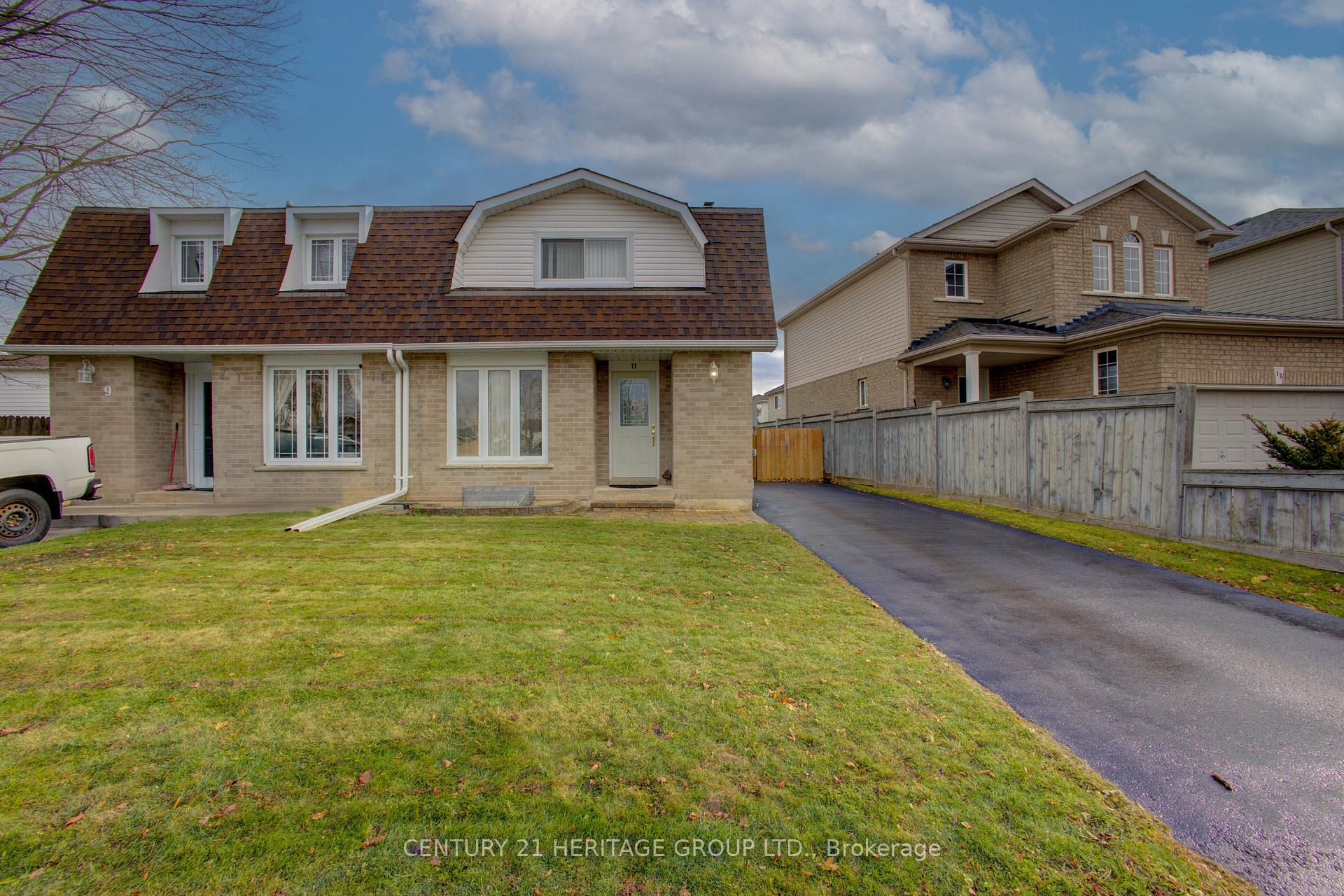 11 Knight Street, New Tecumseth, ON L9R 1C1