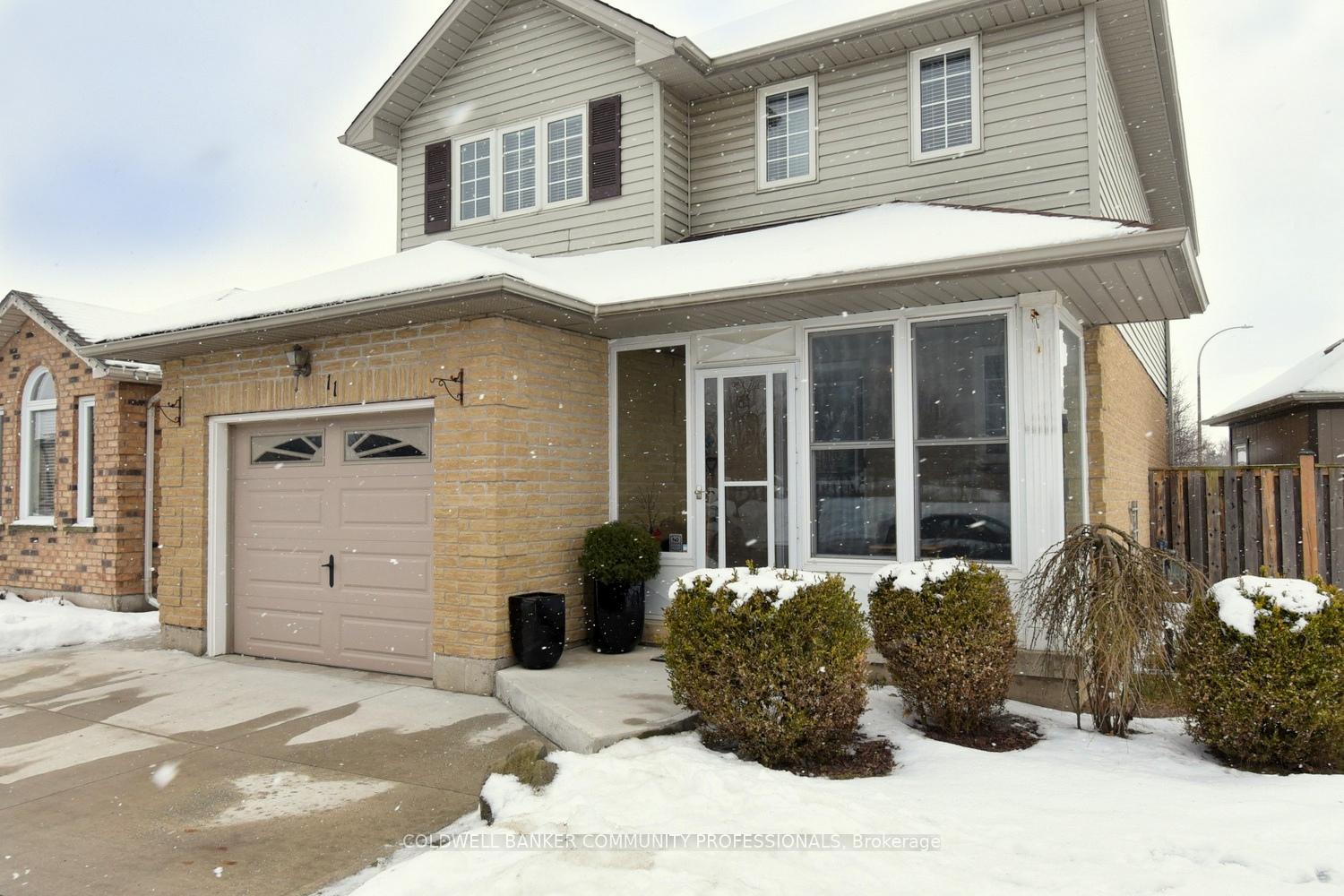 11 Longview Drive, Hamilton, ON L0R 1W0