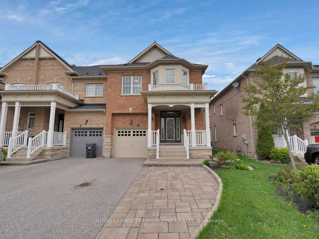 11 Mccardy Court, Caledon, ON L7C 3X1