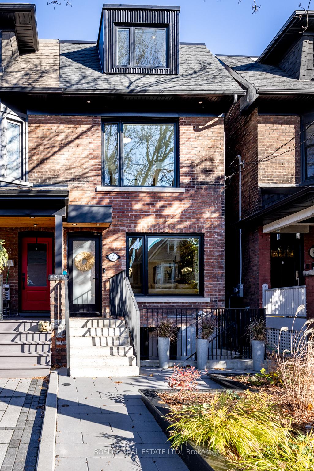 11 Prince Rupert Avenue, Toronto, ON M6P 2A8