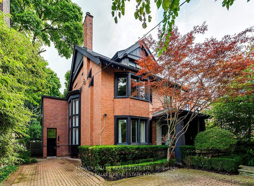 11 Shorncliffe Avenue, Toronto, ON M4V 1S9