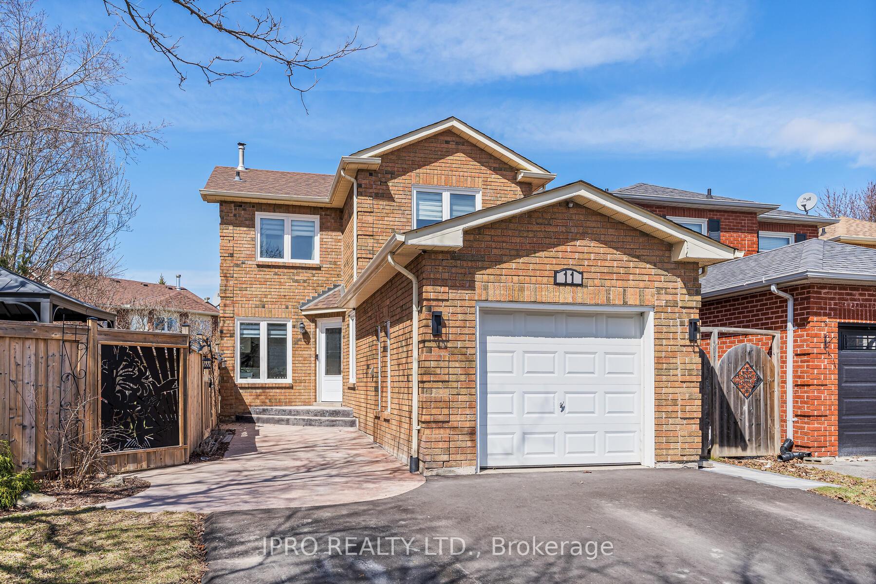 11 Smith Drive, Halton Hills, ON L7G 5K6