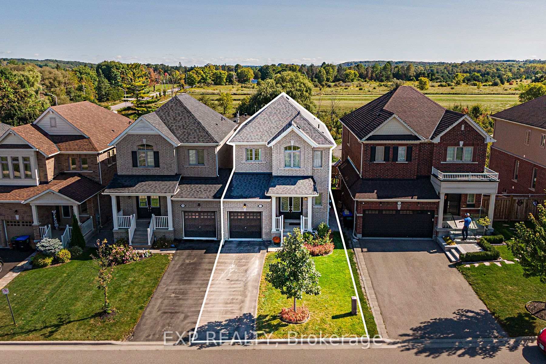 11 Turner Drive, New Tecumseth, ON L0G 1W0