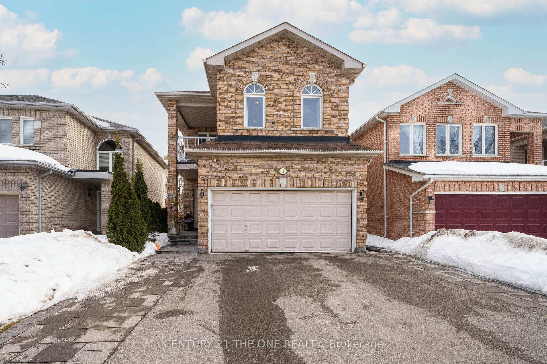 11 Zippora Drive, Richmond Hill, ON L4S 2M6