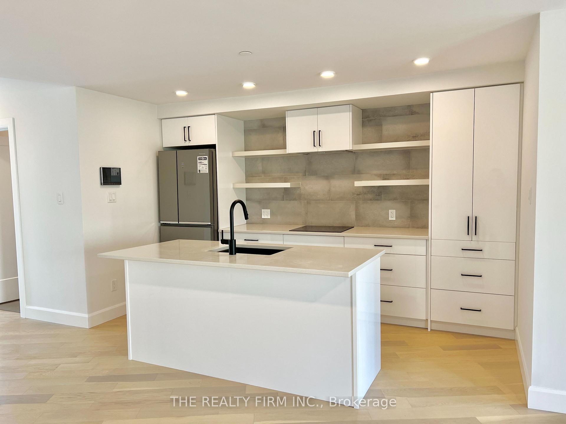 110 - 2062 Lumen Drive, London, ON N6K 0L3