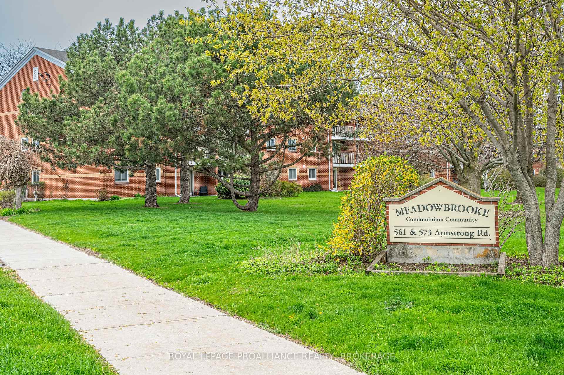 110 - 573 Armstrong Road, Kingston, ON K7M 8J8