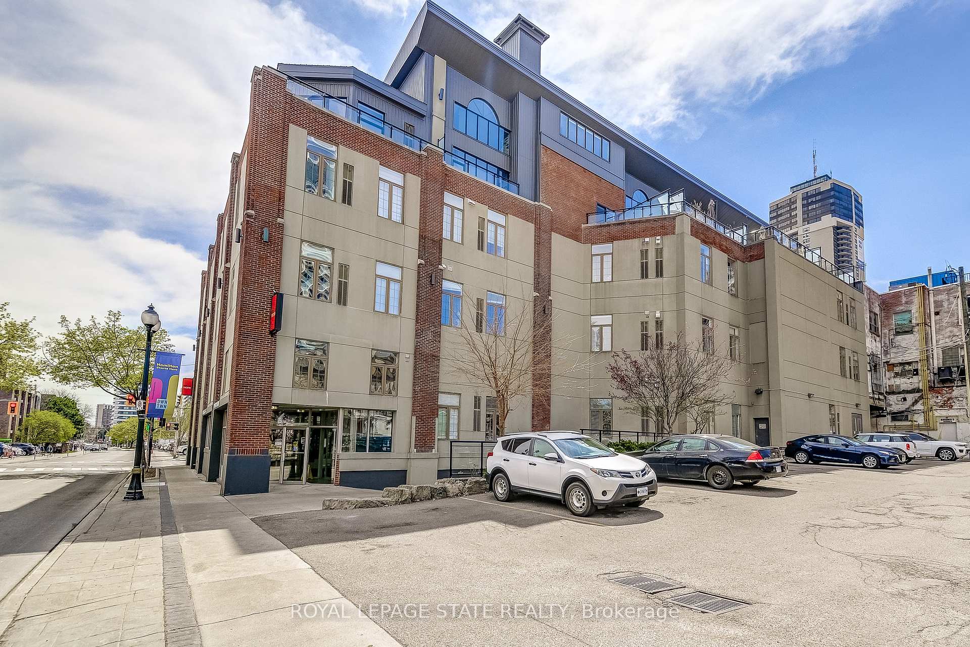 110 - 80 King William Street, Hamilton, ON L8R 0A1