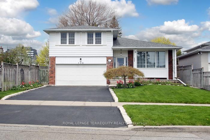 110 Cass Avenue, Toronto, ON M1T 2B3