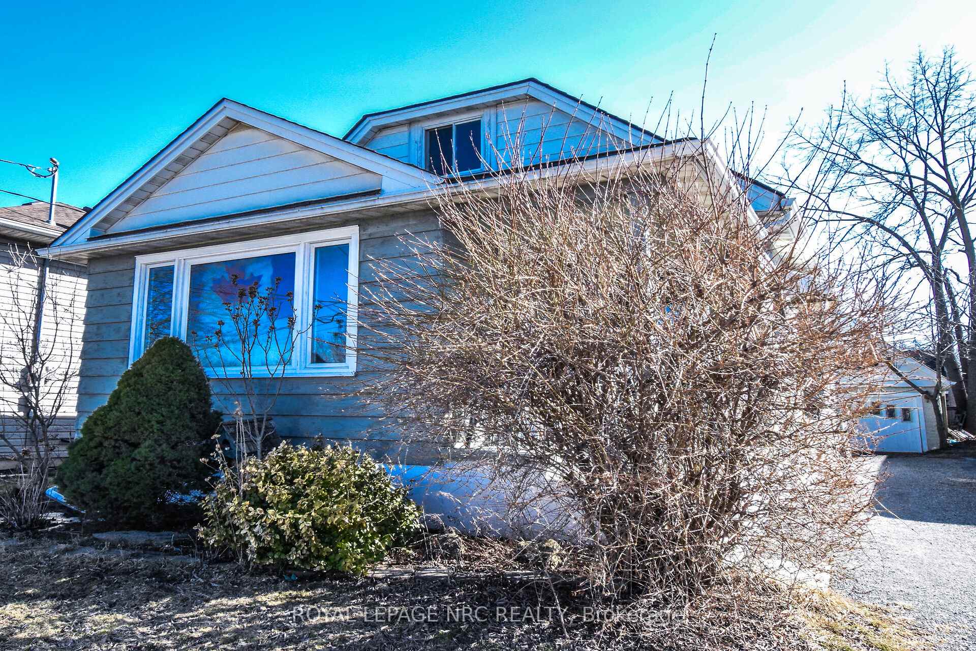 110 EASTCHESTER Avenue, St. Catharines, ON L2P 2Z1