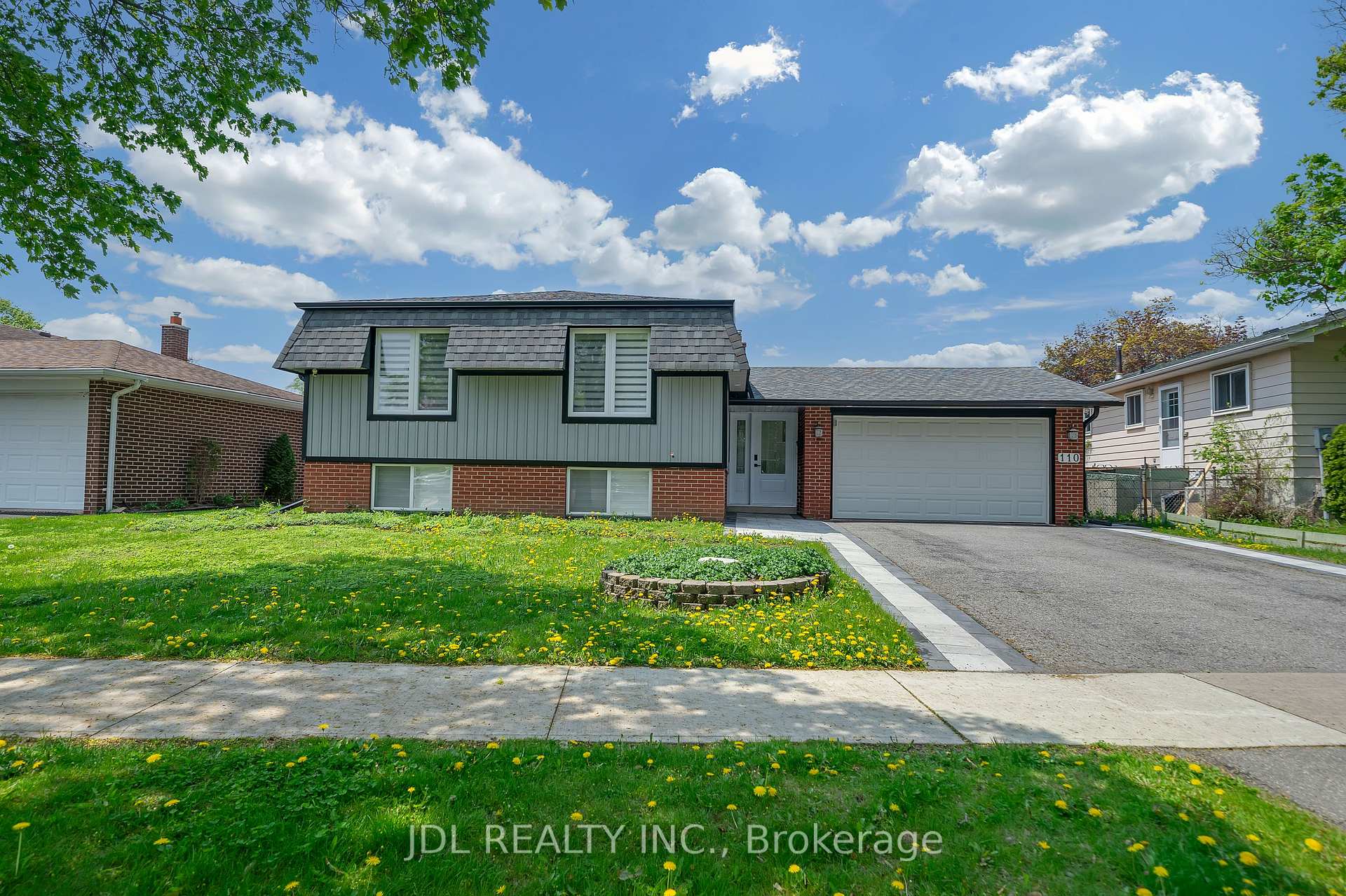 110 Michael Boulevard, Whitby, ON L1N 5V9