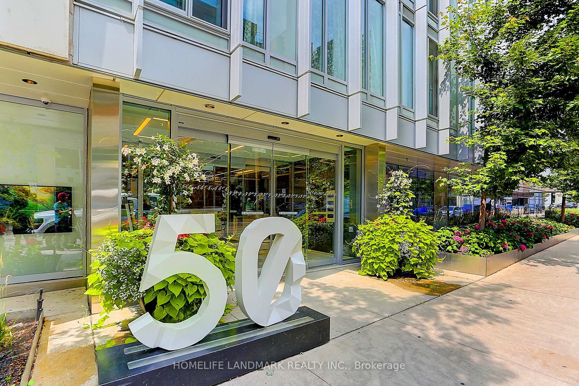 1101 - 50 Mccaul Street, Toronto, ON M5T 0B6